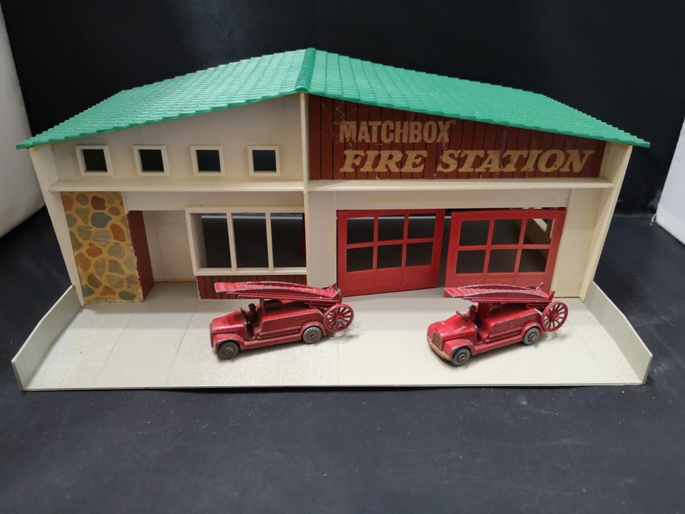 W130-MATCHBOX LESNEY MF-1 FIRE STATION AND BOX.**GREEN ROOF** | eBay