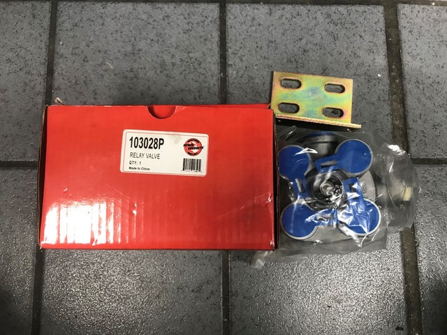 R14 Replacement Air Brake Relay Valve Vertical Ports New - No Core ...