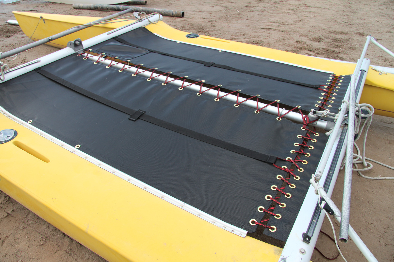 SOLCAT 18 Sol Cat Trampoline New Black Mesh w/2 Pocket For Sol Cat 18 ...