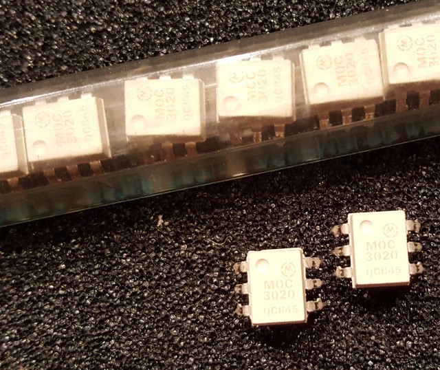 10 Pcs MOC3020 Motorola Optoisolator 6 Pin Dip.. for sale online | eBay