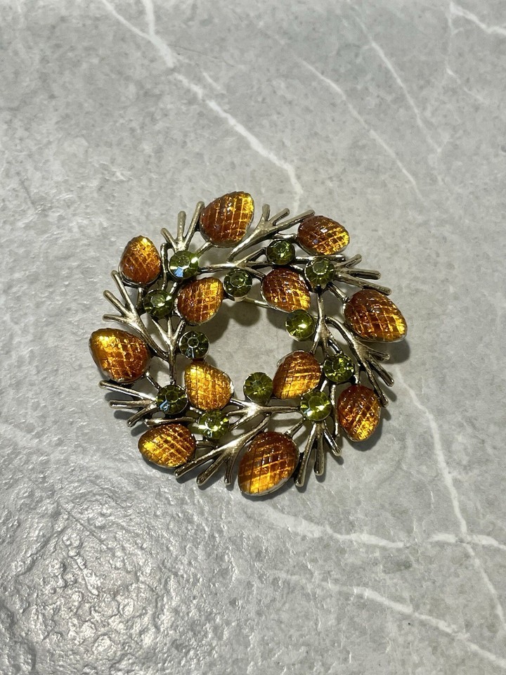 Festive Christmas Wreath Brooch Pin Snow Pins Brooches New Xmas Gift ...