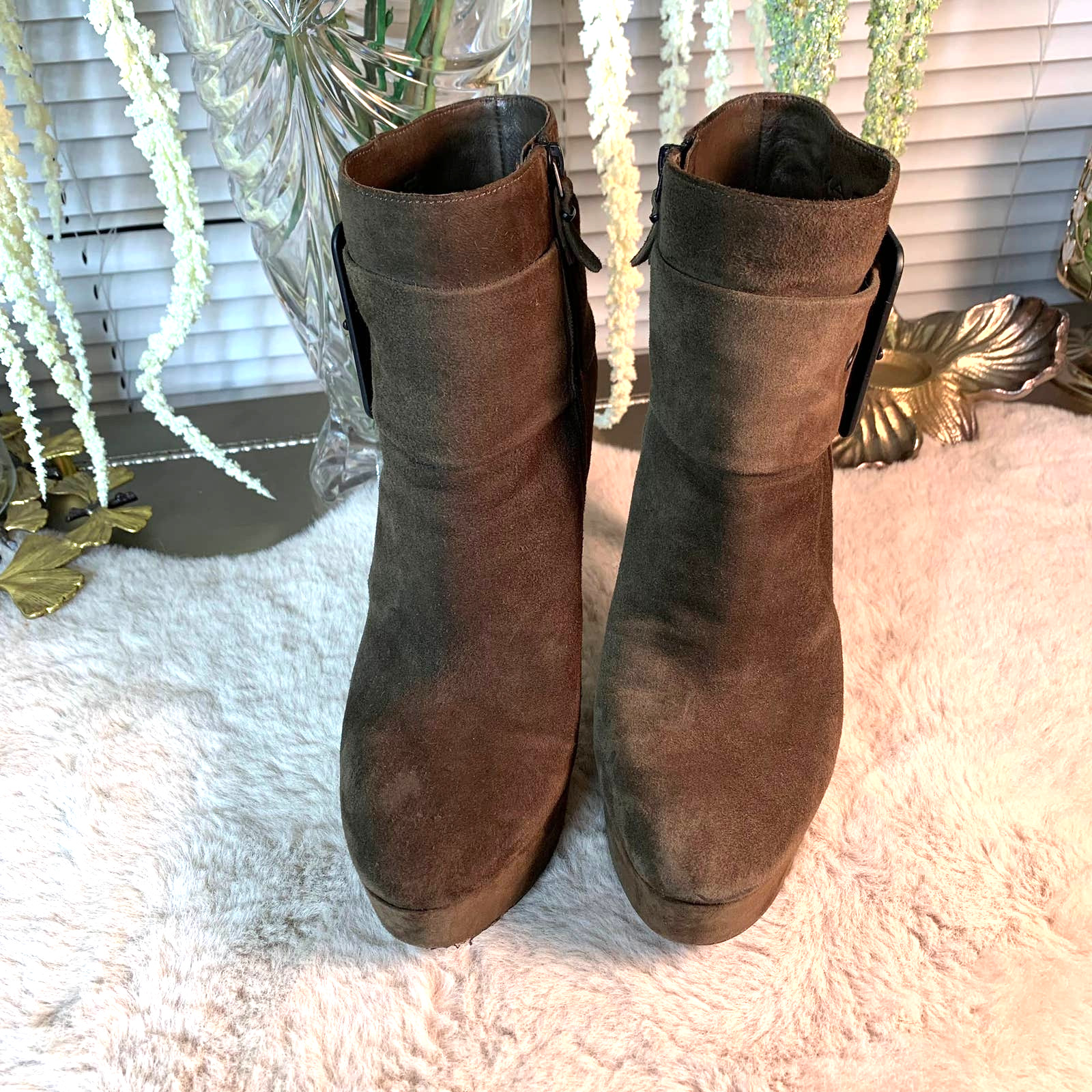 Via Spiga Dementra Dark Olive Green Suede Buckle Plat… - Gem