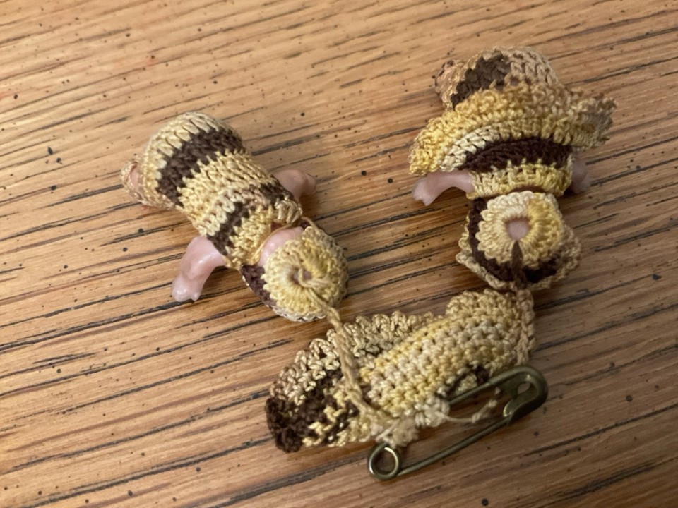 Tiny Miniature Vintage Baby Dolls Plastic Crocheted Cloths Pin | eBay