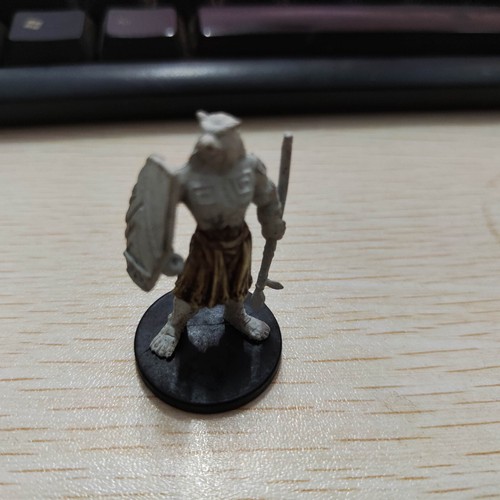 Ultra Rare Star Wars Miniatures Nelvaanian Warrior #38/40 Collection ...