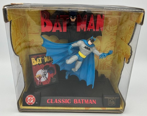 Bob Kane Classic Batman DC Comics Diorama Action Figure Display ...