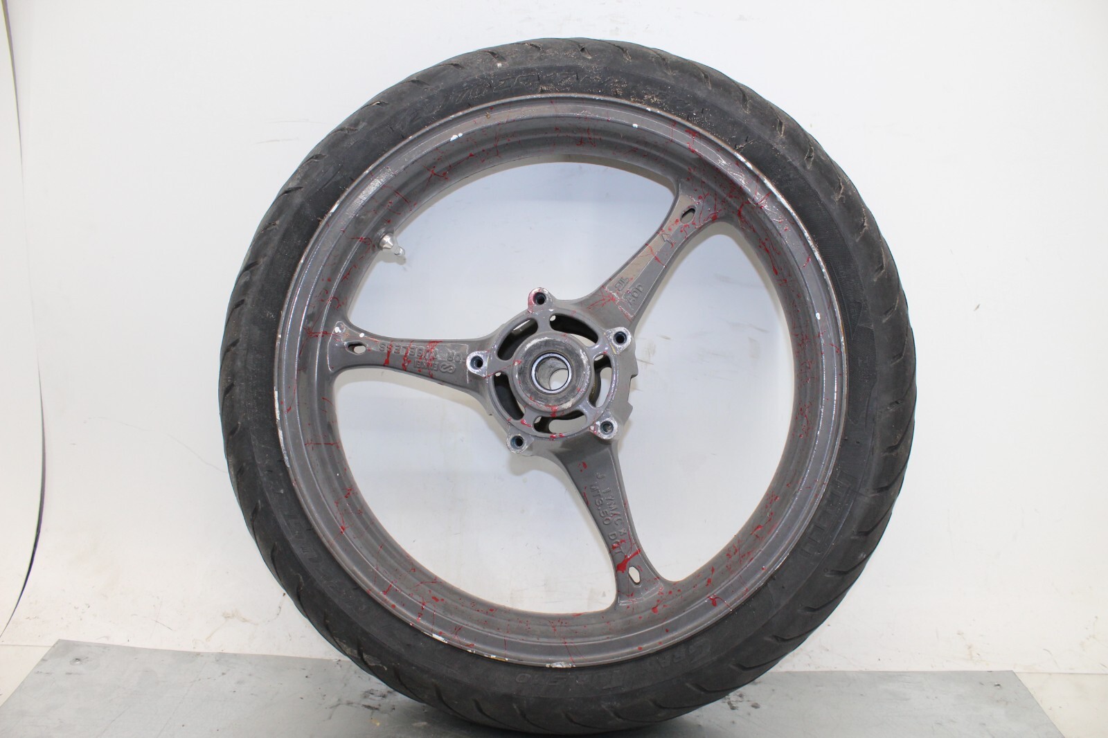 05 06 SUZUKI GSXR 1000 GSXR1000 FRONT WHEEL RIM TIRE OEM | eBay