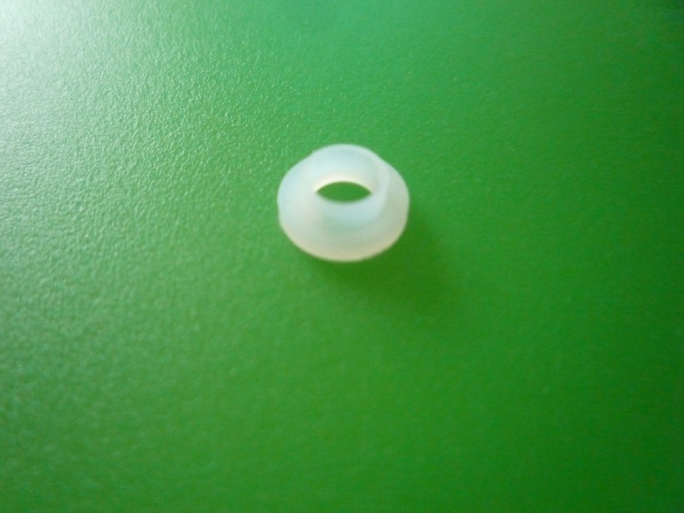 M2 M4 M5 M6 M8 M10 M12 NYLON 66 Shoulder (Bushings) Insulating Washers ...