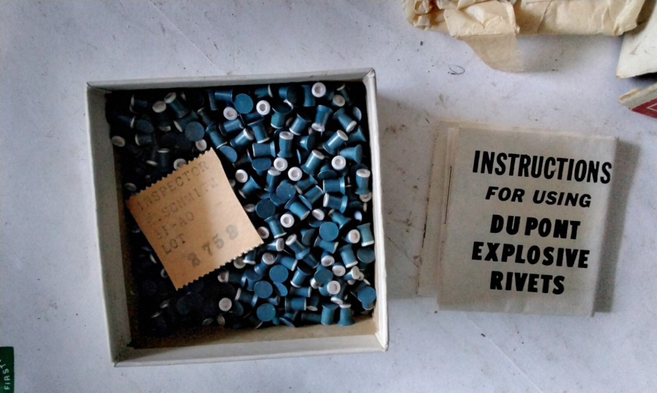 Vintage Dupont 1/8 Blind Rivets DR-134--78-10 "NOS" - Factory Sealed ...