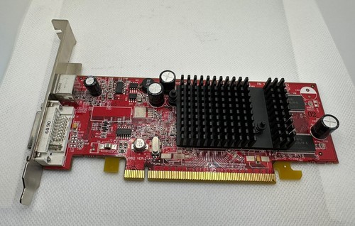 Lot Of Two ATI Radeon X300 SE 128MB PCIe Video Card HP 398332-001 ...
