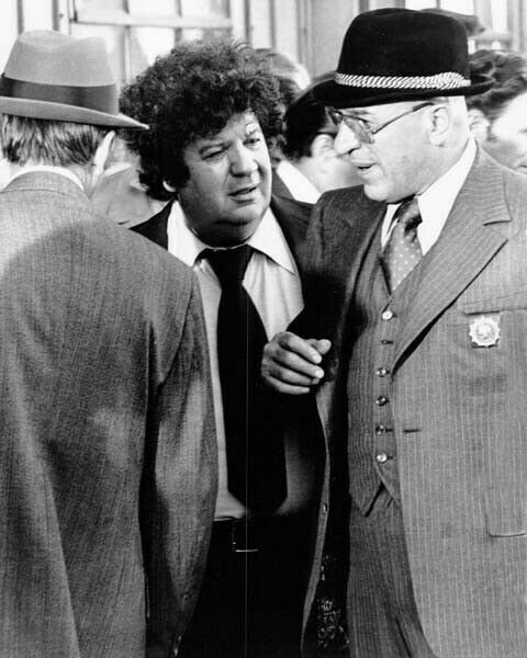 Telly Savalas Deformierter Finger
