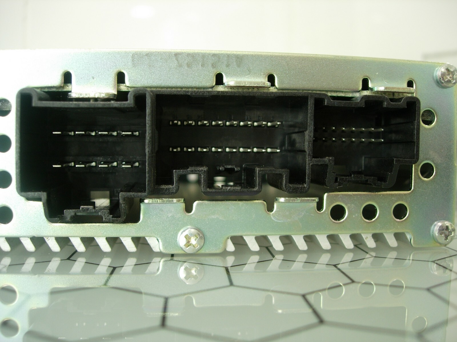 2017 2018 Buick Envision Amplifier Quarter Panel Radio Control Module ...