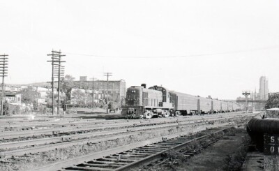RDG reading railroad RS-3 471 passenger train reading,pa original mount ...