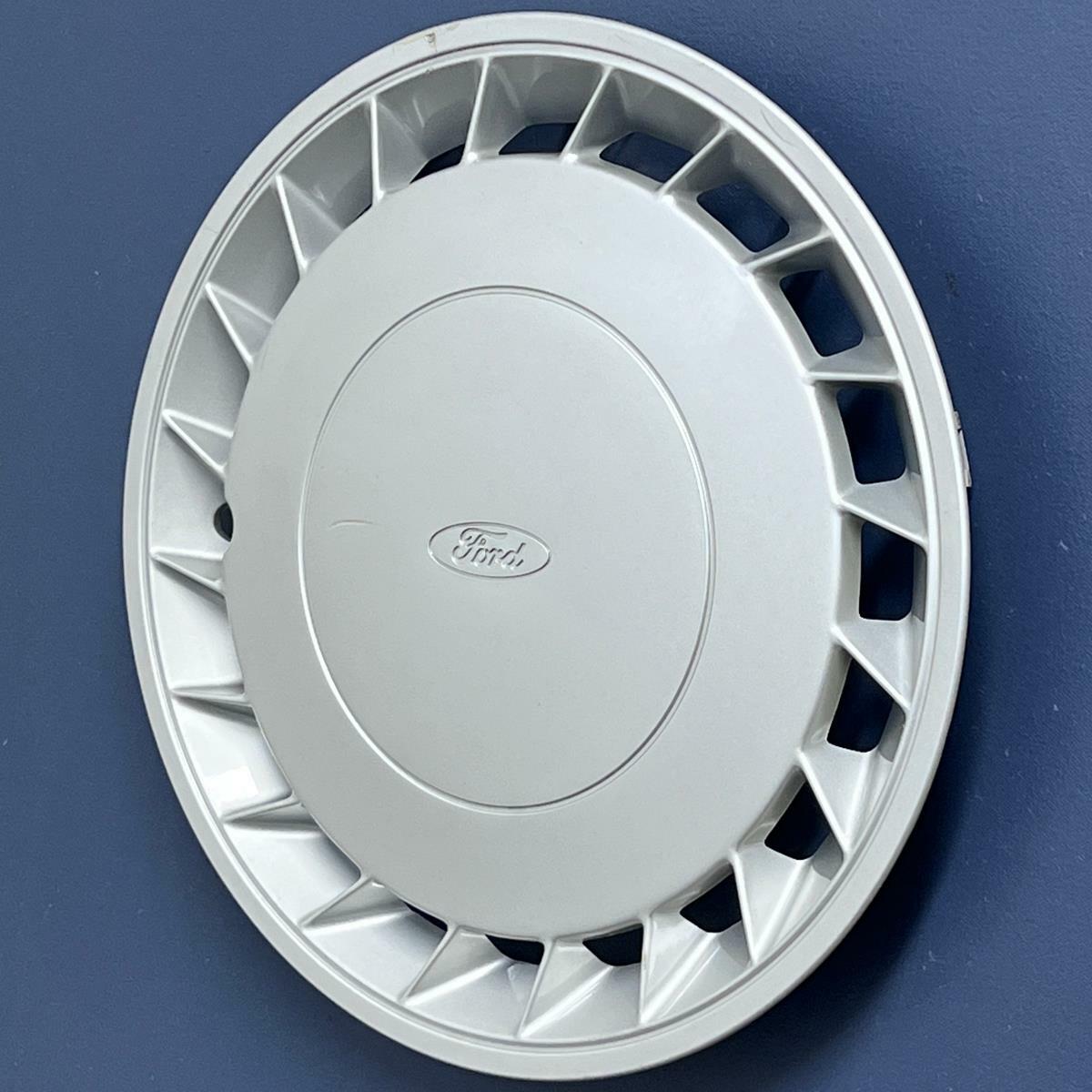 ONE 1991-1994 Ford Mustang / Escort # 889 / 882 14" Hubcap Wheel Cover ...