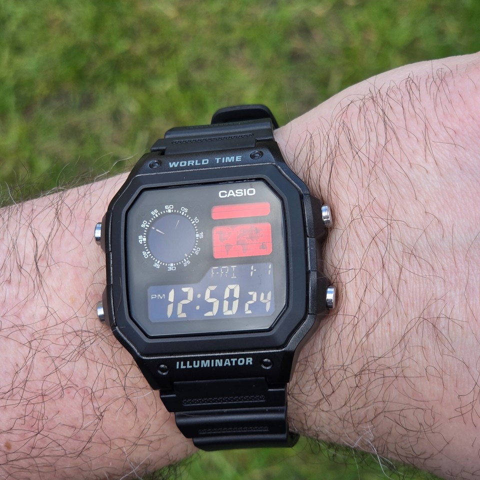 CASIO AE-1200WHD. Royale World Time Watch Mod. Negative Display ...