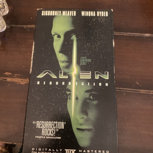 Alien Resurrection 1997 Sci-Fi Movie VHS Tape Sigourney Weaver Winona ...