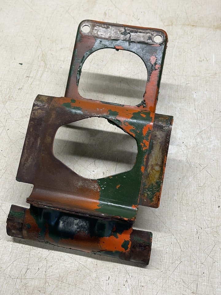 Briggs & Stratton 23FB 8.25hp Engine Gas Tank Saddle | eBay
