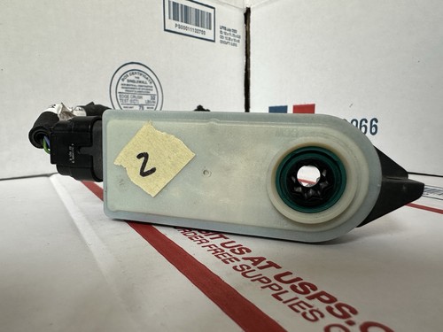 GM Radiator Grille Shutter Actuator Motor 84460246 Equinox/Terrain ...