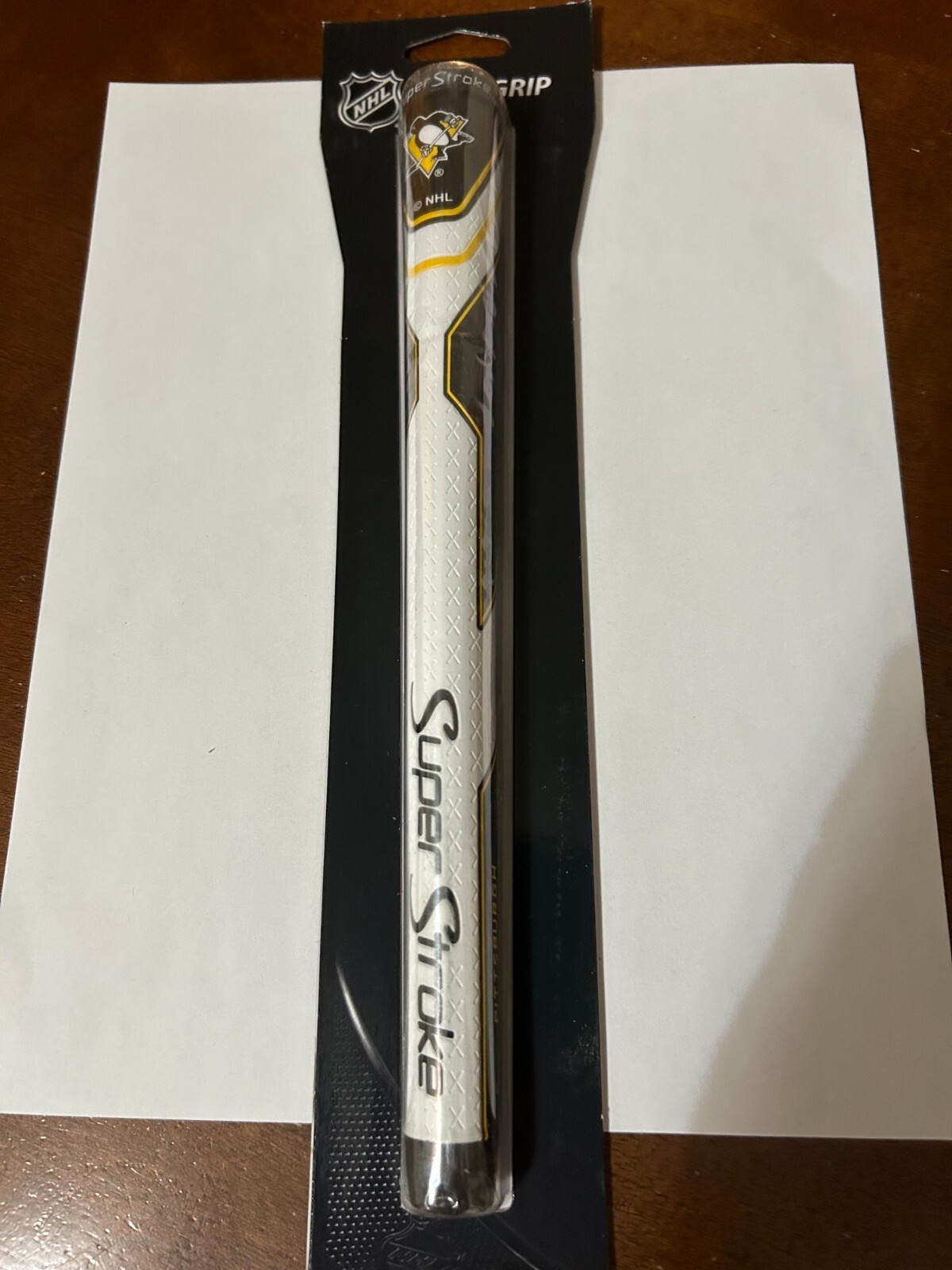 SuperStroke (Authentic) Pittsburgh Penguins Swing Club Grip NHL ...
