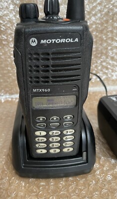 Motorola MTX-960 AZH25SDH9GB6 UHF RADIO | eBay Australia