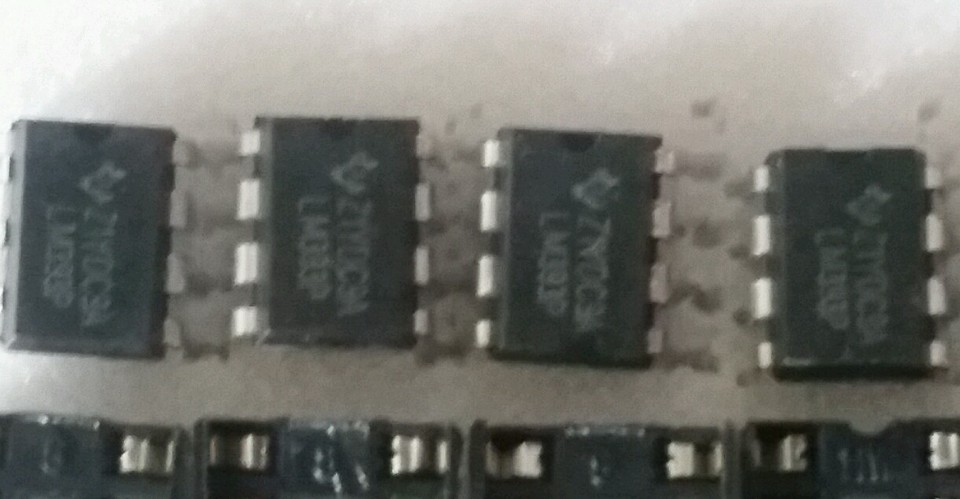 5 Pieces of Ti LM393 Dual Differential Comparators DIP-8 & sockets. US ...