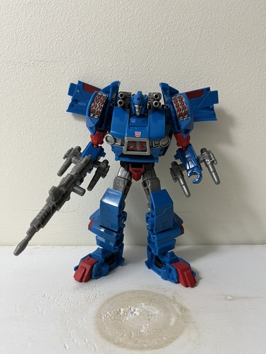 Transformers Generations Thrilling 30 Deluxe Class IDW Skids | eBay