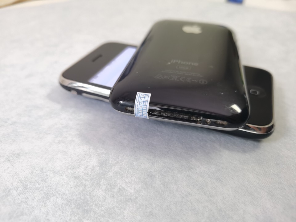 full working Unlocked Original Apple iPhone 3G - 8GB - Black A1241 (GSM ...