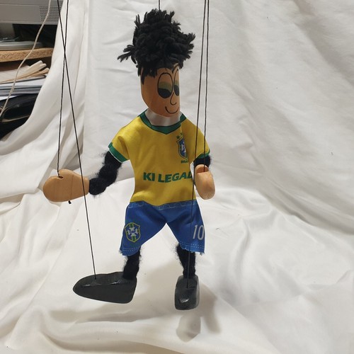 Pele Brazil 10 KI Legal Marionette Puppet Preloved Free Post Aust ...