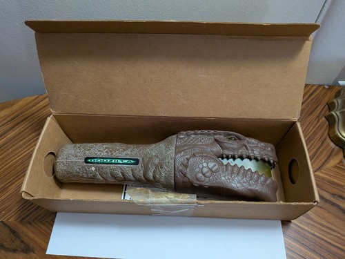 1998 Godzilla Movie Promo Head Flashlight TOHO Tested Works Great Light ...