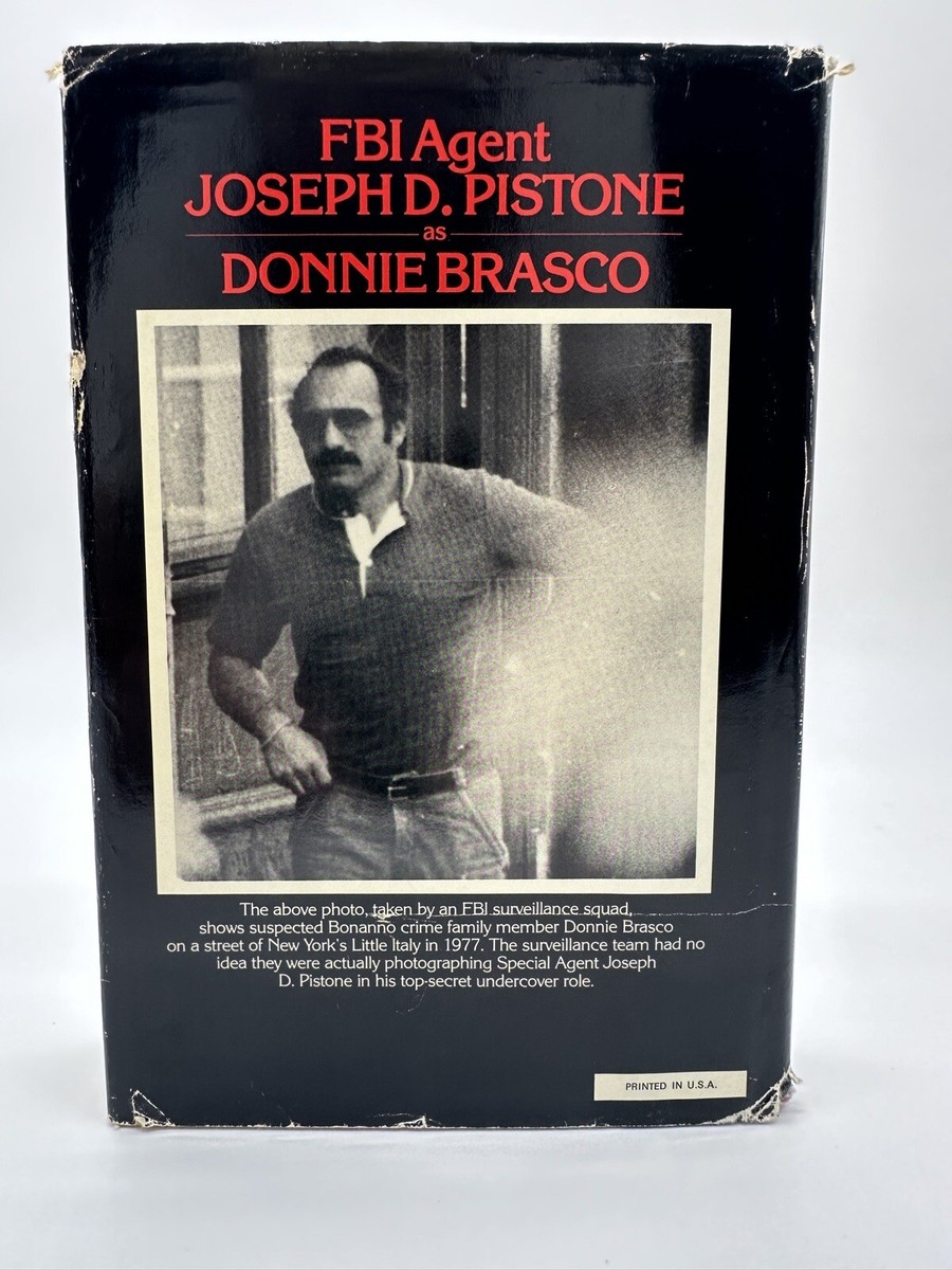 Joseph Pistone Donnie Brasco My Undercover Life In The Mafia By