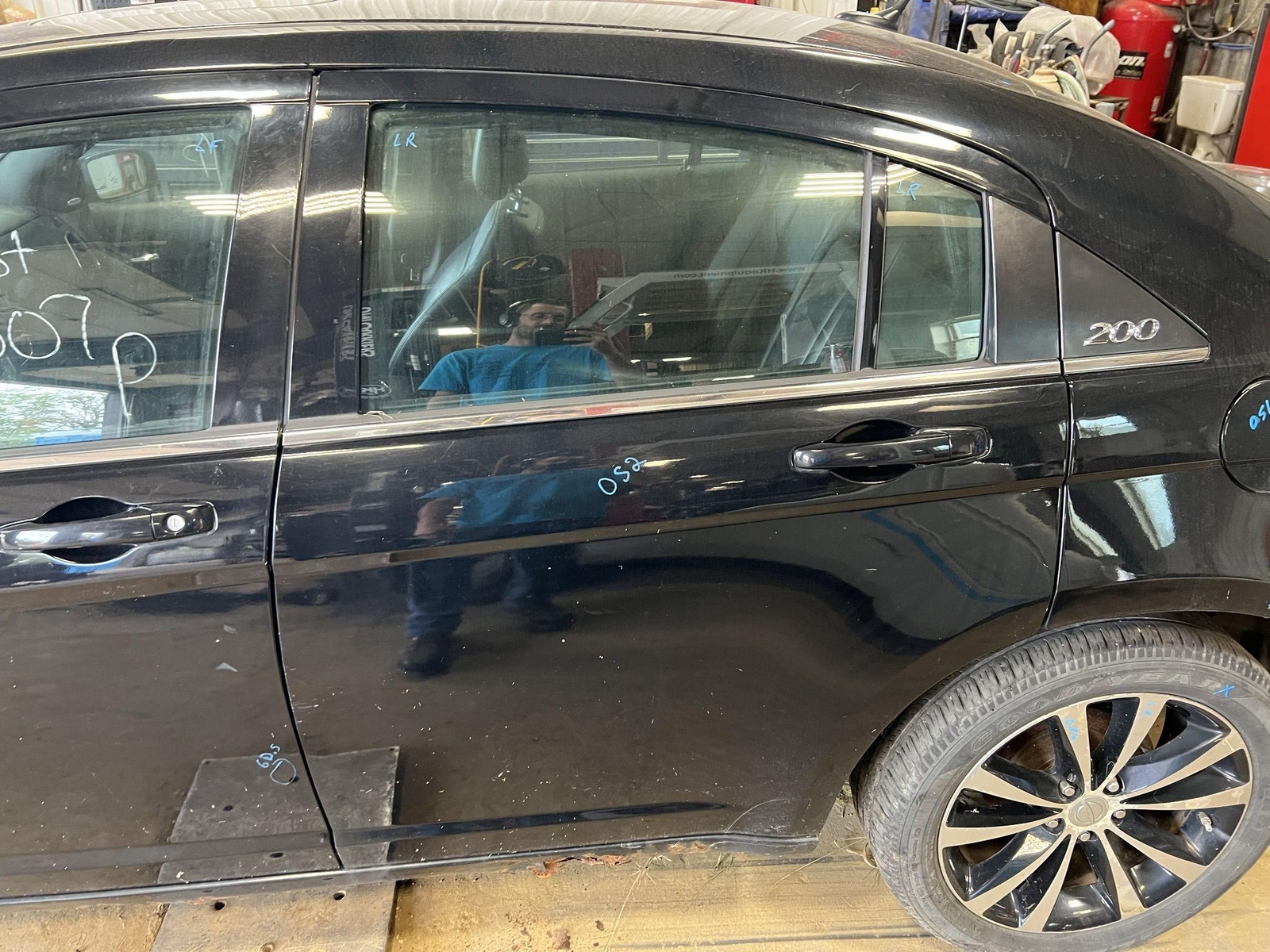 11-14 CHRYSLER 200 SEDAN DRIVER LEFT REAR SIDE POWER DOOR BLACK PAINT ...