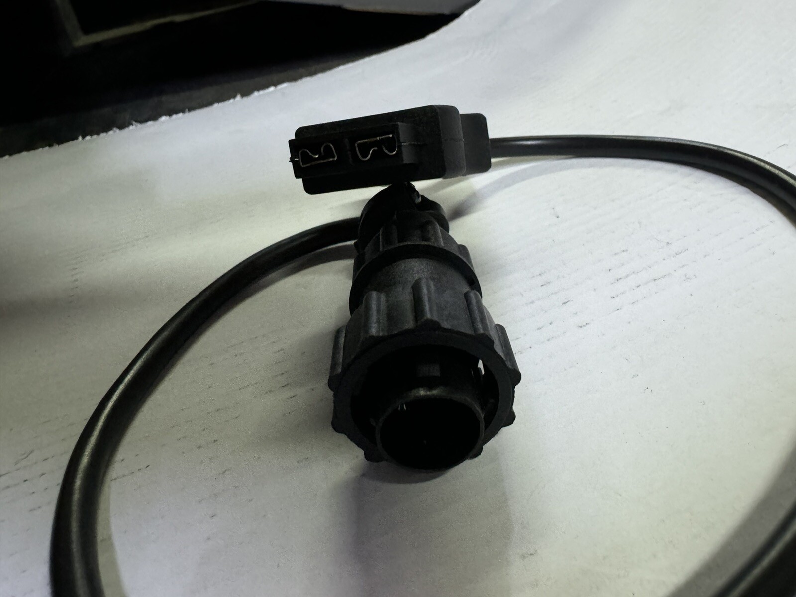 TW-MAK354 Trigger Cable For Gun w/ 4 Pin Plug & Tweco Plug - Lincoln ...