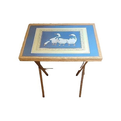 Vintage TV Tray Stand Folding Table E. Brownd Blue Ribbon White Geese ...