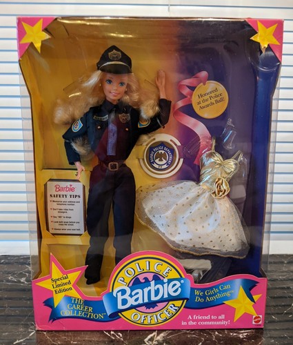 Mattel 1993 Police Officer Barbie Doll Giftset #10688 The Career ...