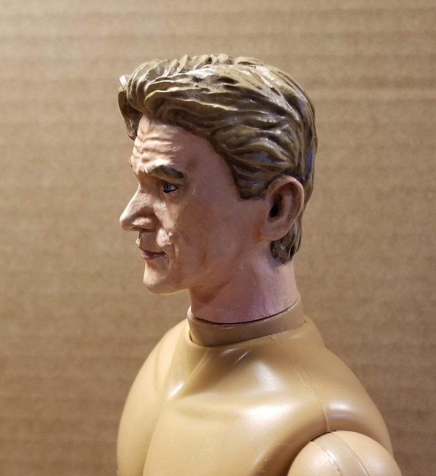 1/6 SCALE CUSTOM VIC MORROW AS SERGEANT CHIP SAUNDERS PAINTED ACTION ...