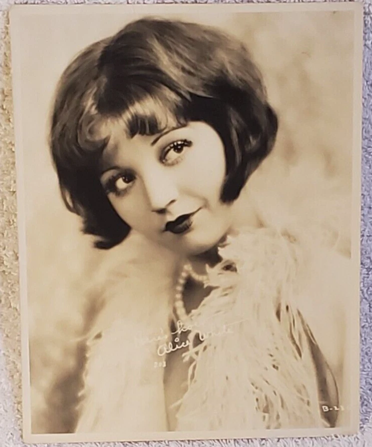 Alice White Flapper