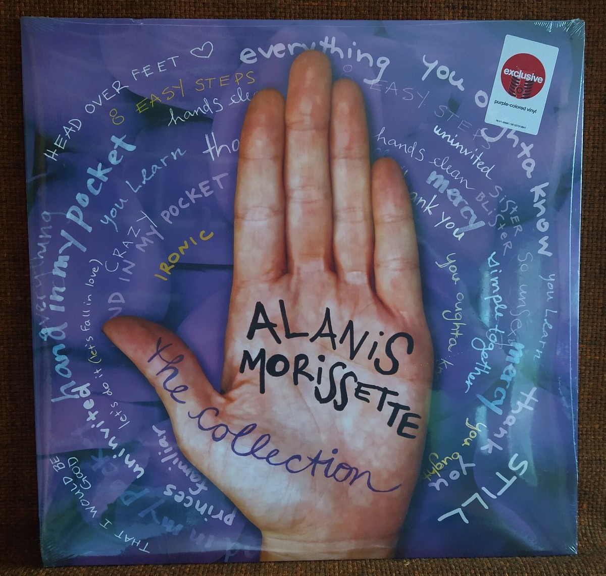 Alanis Morissette De Collectie Alanis Morissette Designs The Latest