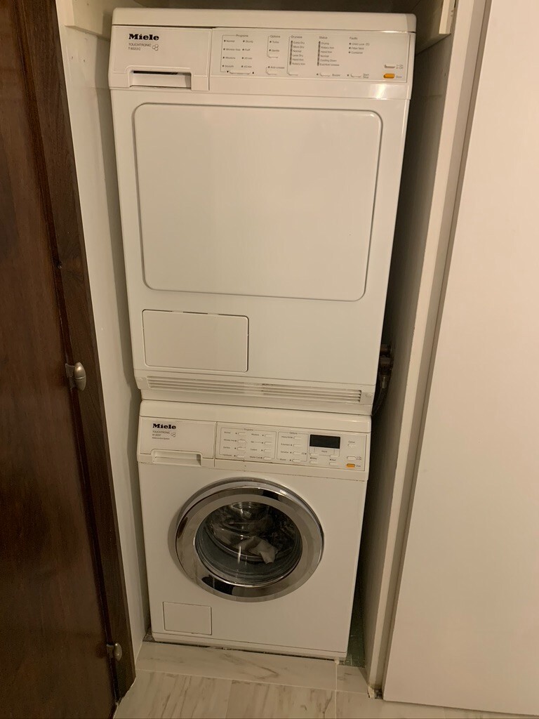 MIELE STACKABLE GAS WASHER DRYER ONLY 5 YEARS OLD | eBay