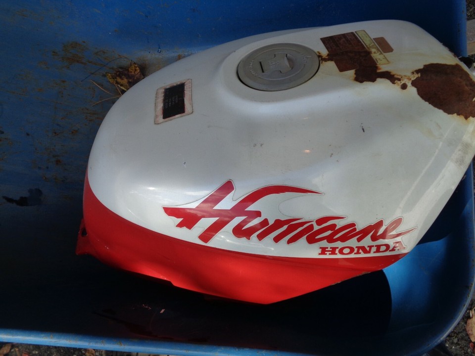 1987 cbr 600 f1 Hurricane gas fuel tank Honda 87 88 89 90 | eBay