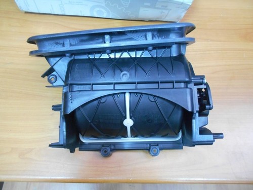 New Genuine Evaporator Fresh - Circulating Air Housing - W204 ...