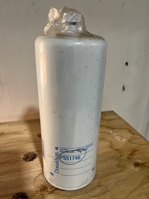 Donaldson P551746 Fuel Water Separator for CAT Challenger | eBay