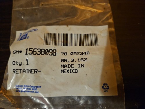 NOS GM 15638098 FUEL LINE RETAINER CLIP (1) | eBay
