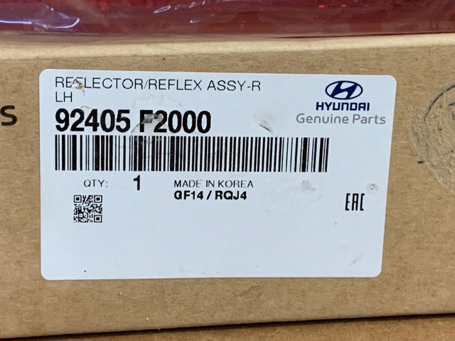 OEM Genuine Hyundai Elantra 2017-2018 Left Rear Bumper Reflector ...