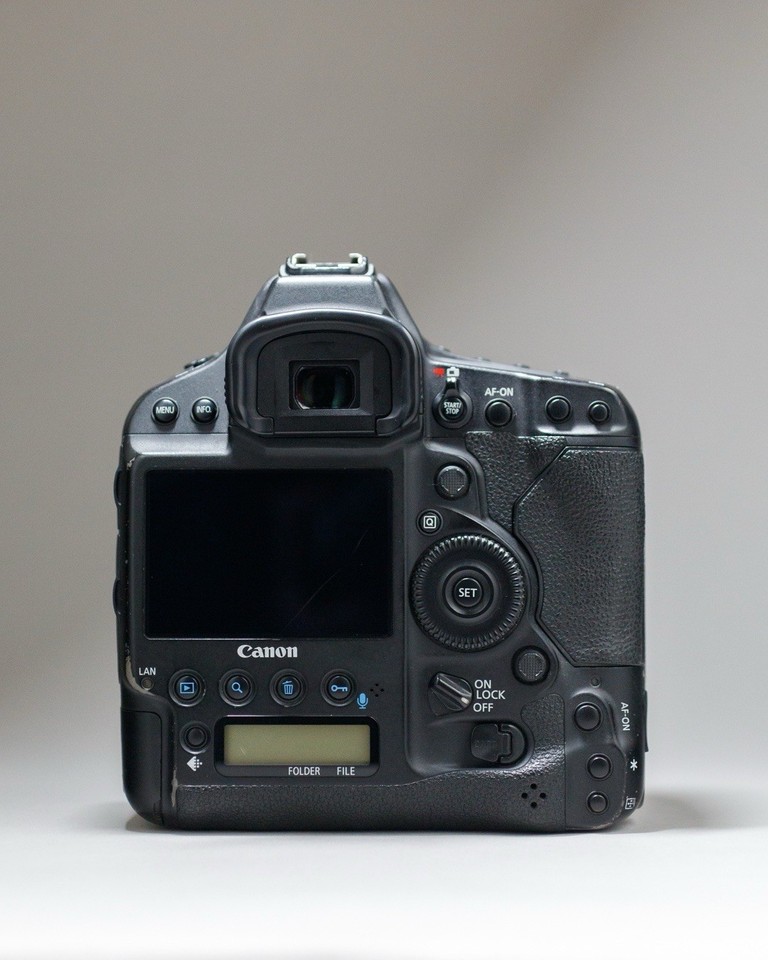 Canon EOS 1DX 1D X Mark II 20.2 MP Camera - 184k Clicks + 128gb CFast ...