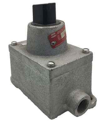 Boxes & Enclosures - Crouse Hinds Explosion Proof