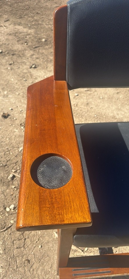 Brunswick Contender Pool Table Chairs w/ Pool Cue Holder And Cup Holder ...