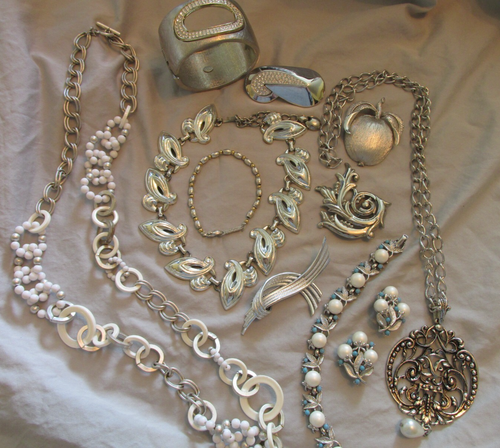 Vintage Designer Mix Jewelry Lot Silver Tone Metal Modern Retro Items ...