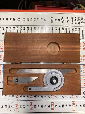 Protractors - Precision Universal Bevel Vernier Protractor