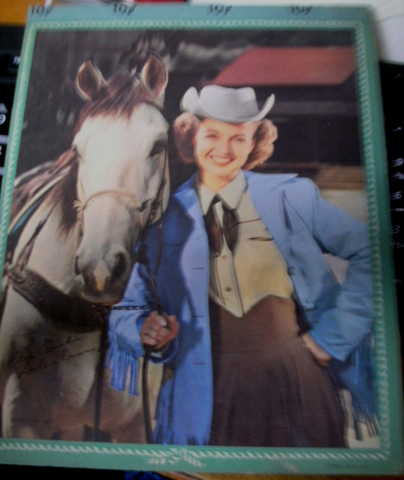 Two 1950s Roy Rogers & Dale Evans 10-cent tablets of lined paper, 8" x ...