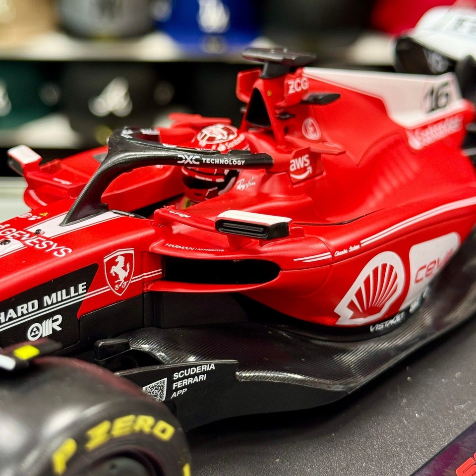 Bburago Ferrari Formula 1 'C.Leclerc - Las Vegas GP' 1/18 Scale Model ...