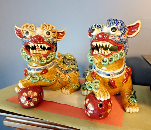 TAIWAN COCHIN Pair Colorful Porcelain Evil Wealth Good Luck FOO DOG ...